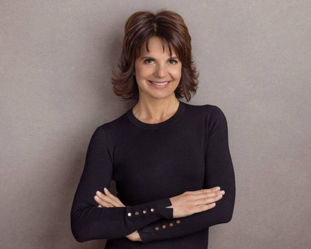 Lisa McCarthy - Fast Forward Group